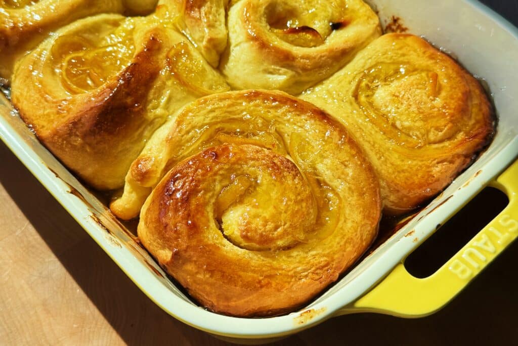 The Ultimate Sweet Lemon Rolls - Carolina Gelen